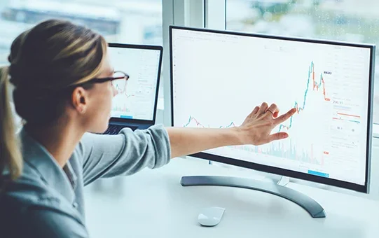 Accounting and Finance Degree BSc (Hons) | Open University | R52