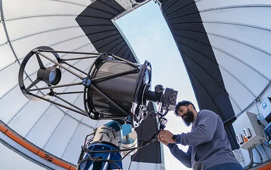Master of Physics (Astrophysics with Space Science) | Open University | M06